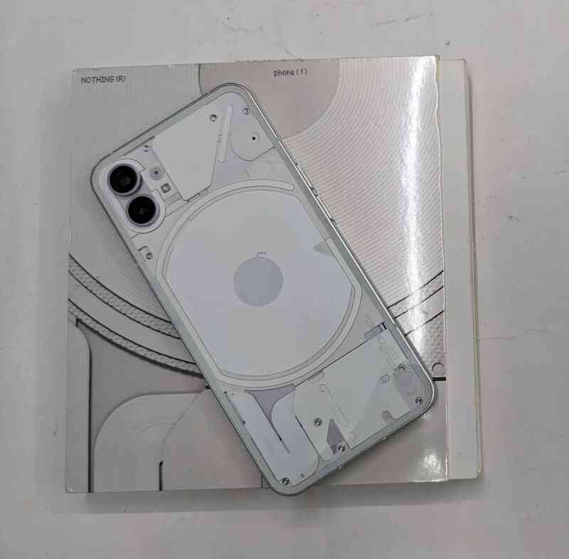 Buy Refurbished & Second Hand Nothing Phone 1 5G 8/256GB White